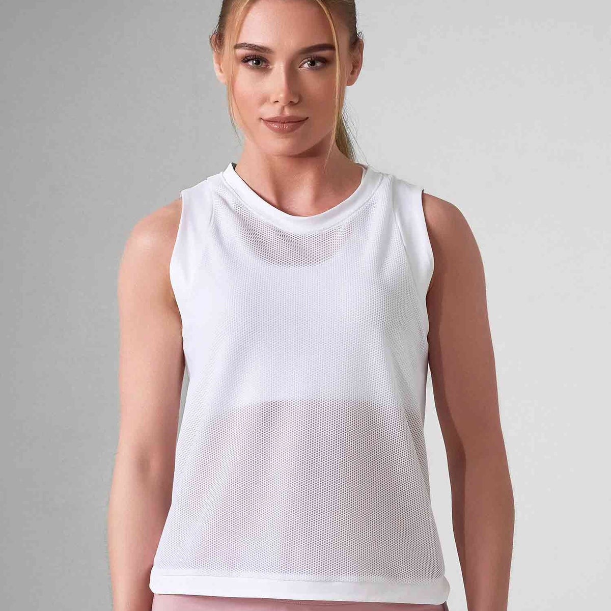 Technical Athletic Polyamide Mesh Tank with High-Low Hem